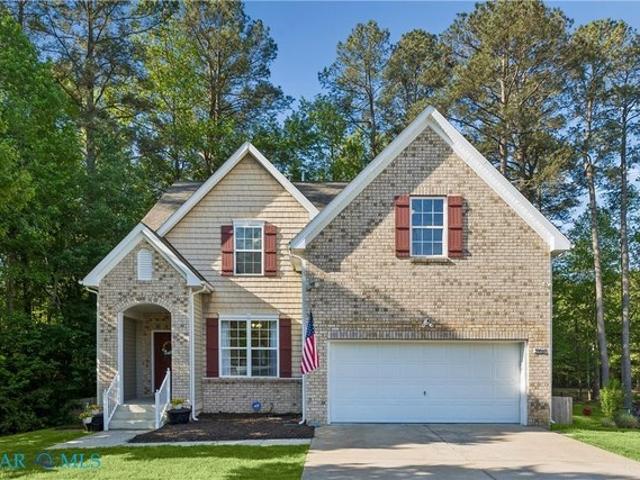 5988 Erin Leigh Dr, Gloucester, VA 23061