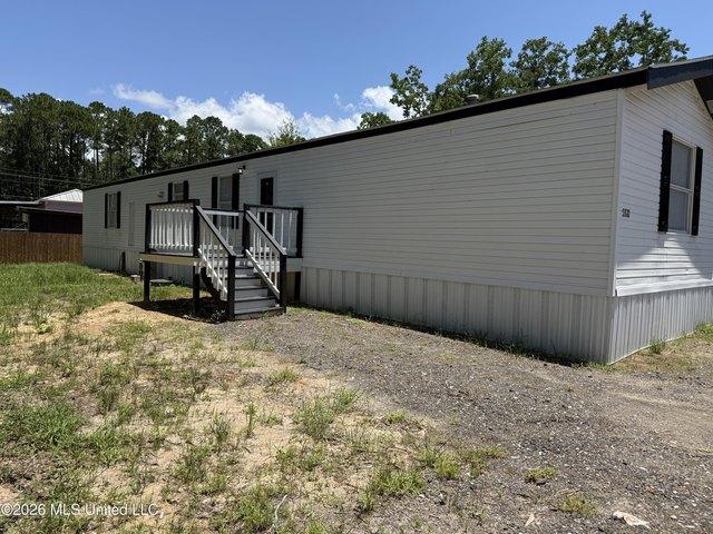 5988 Guy St, Ocean Springs, MS 39564