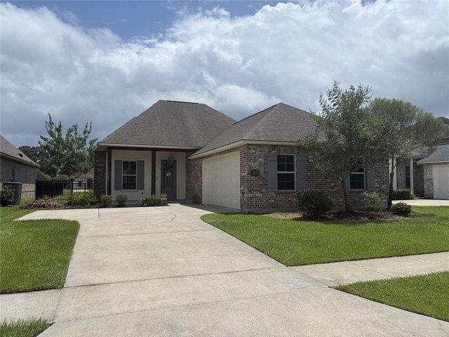 59805 Thomas Ross Dr, Plaquemine, LA 70764