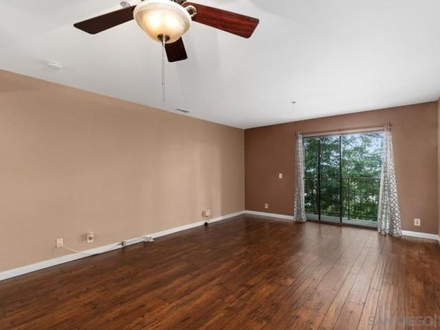 5980 Dandridge Ln Unit 214, San Diego, CA 92115