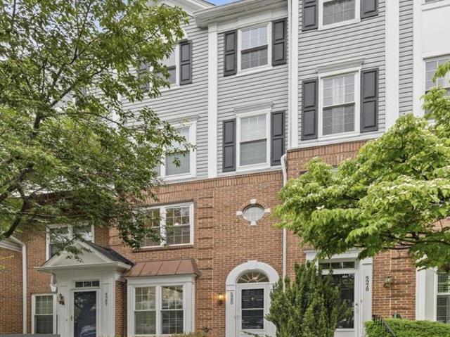 5980 Kimberly Anne Way, Alexandria, VA 22310