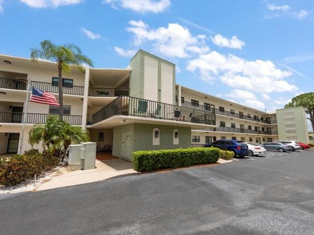 5980 Terrace Park Dr N Unit 310, Saint Petersburg, FL 33709
