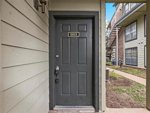 5981 Arapaho Road # 1203