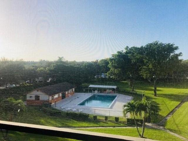 5981 Via Vermilya Unit #405 A, Lake Worth, FL 33462