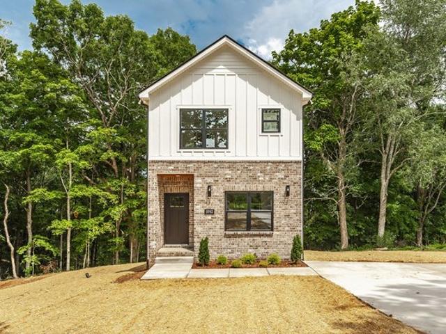 5982 Greer Rd, Goodlettsville, TN 37072
