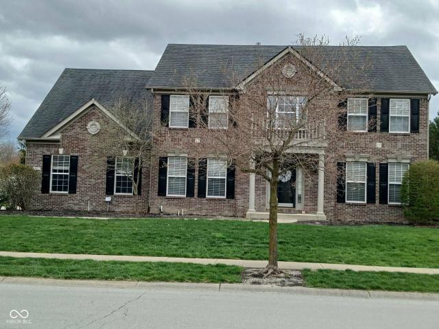 5983 Clearview Dr, Carmel, IN