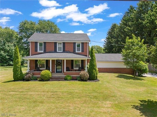 5983 Kungle Rd, Clinton, OH 44216