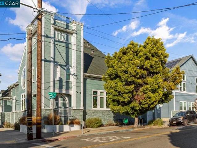 598 63rd St #2, Oakland, CA 94609
