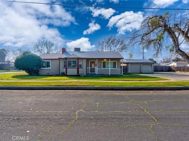 598 E 19th St, Merced, CA 95340