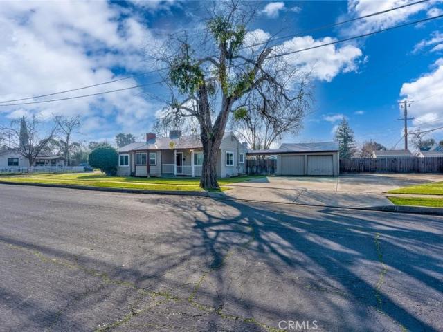 598 E 19th