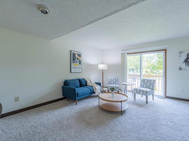 598 E Graham Place