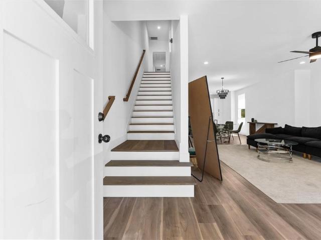 598 Formwalt Street SW B