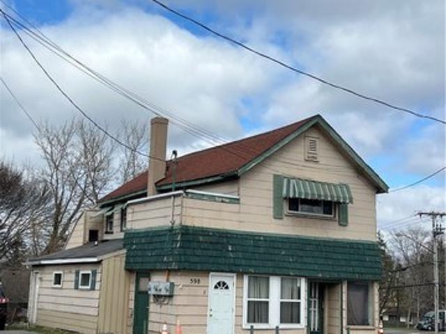 598 Ridge Rd Apt 2, Webster, NY 14580