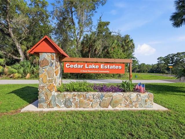 5995 N Brookgreen Dr, Crystal River, FL 34428