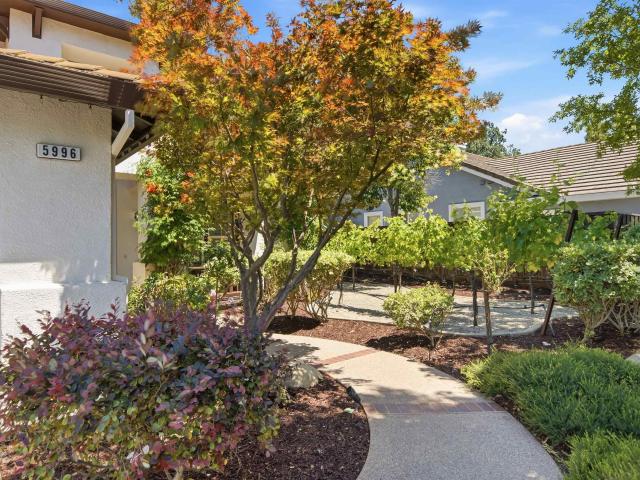 5996 Melanie Ct
