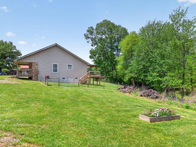 5996 Highway 70 N