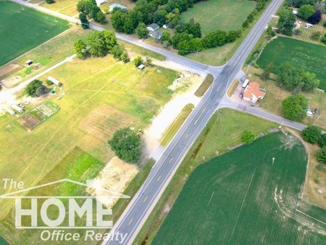 5997 N M 52 Hwy, Owosso, MI 48867