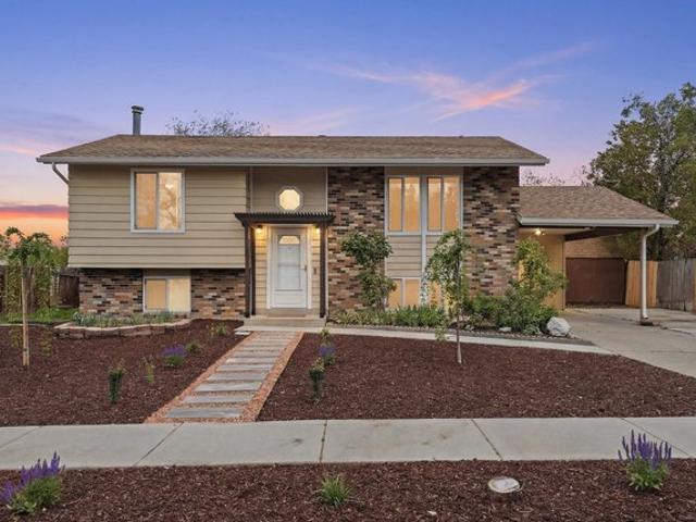 5997 S Ginger St W, Taylorsville, UT 84129