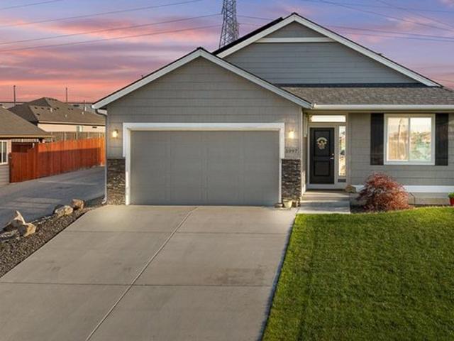 5997 W 41st Ave, Kennewick, WA 99338