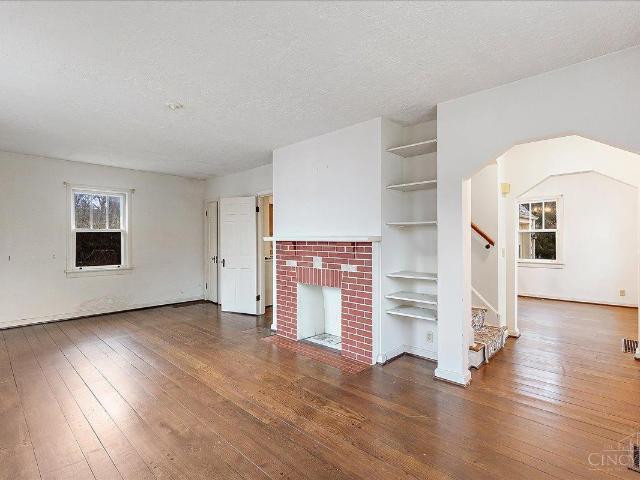 5998 Orchard Drive