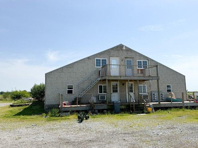 5991 Kinmundy Rd, Louisville, IL 62858