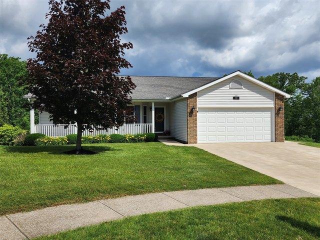 5992 Estate Ct, Erie, PA 16509