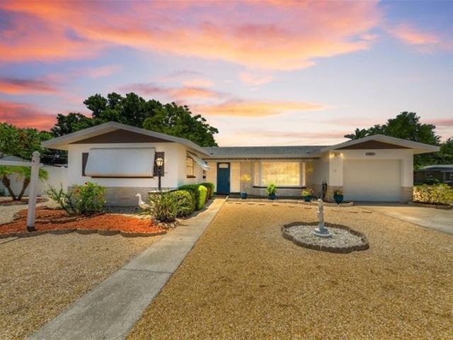 5992 32nd Ave N, Saint Petersburg, FL 33710