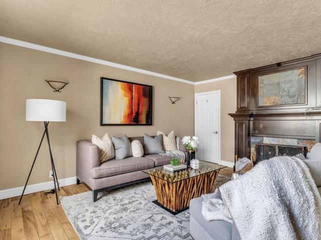 5993 S Sultan Cir, Salt Lake City, UT 84107