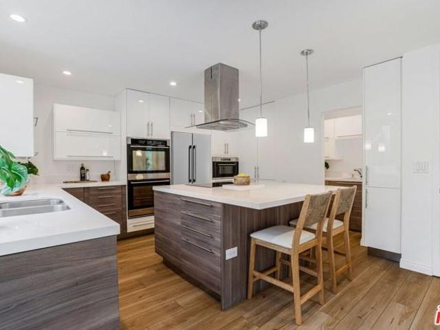 599 Avery Pl, Long Beach, CA 90807