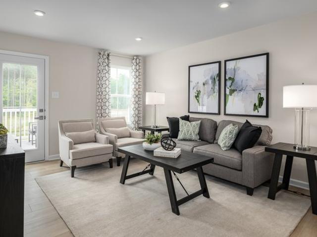 599 Big Bend Ct Unit 201, White House, TN 37188