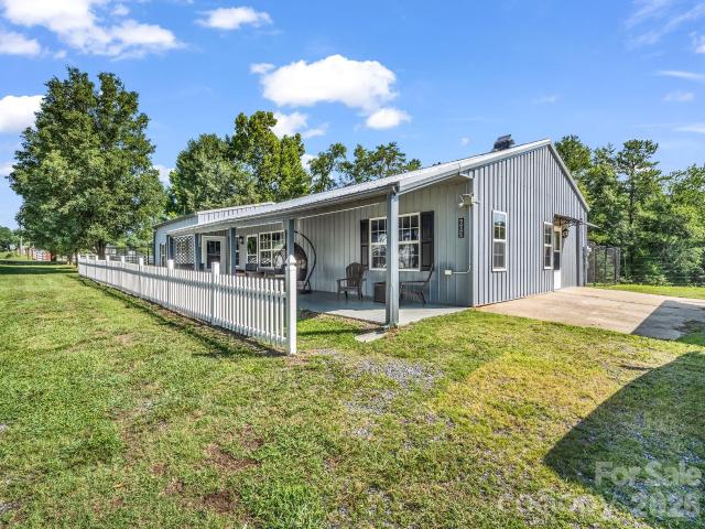 599 Old Henrietta Road