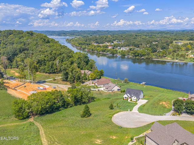 599 River Rd