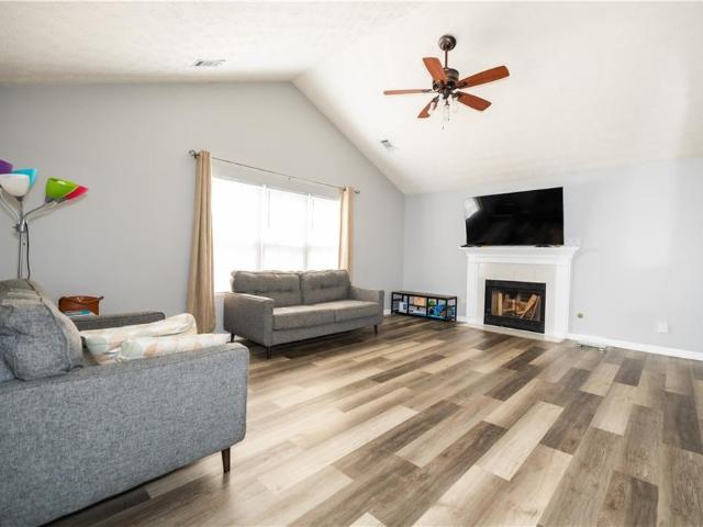 599 Rivulett Court