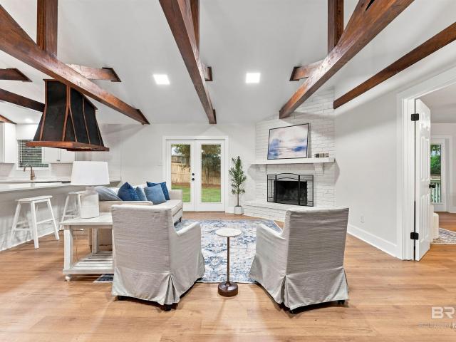 599 Ridgewood Drive