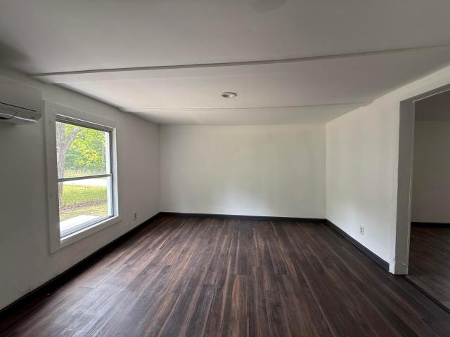 599 Twin Oaks Road