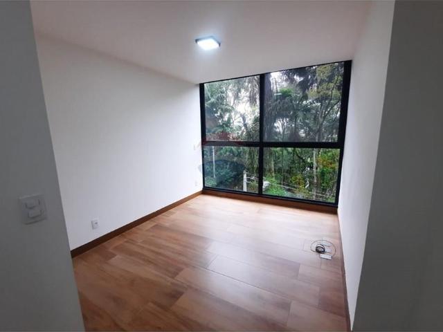 59.00 M² Apartamento Alugar, 2 Dormitórios localizado em Alto, Teresópolis, Rio de Janeiro, 25961255 | Brasil