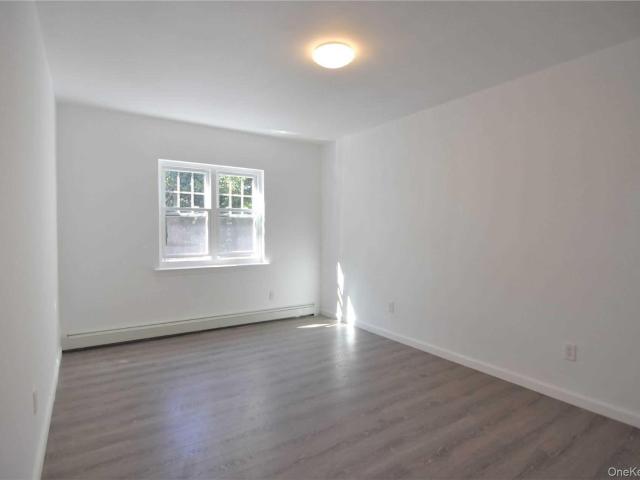 59 32 th Street | Compass