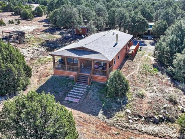 59 Upper Juan Tomas Rd, Tijeras, NM 87059