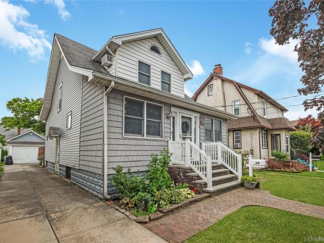 59 Vernon Avenue