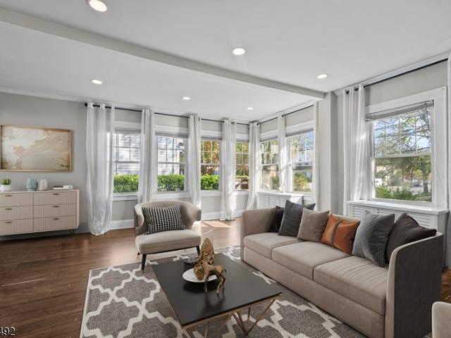 59 W Passaic St