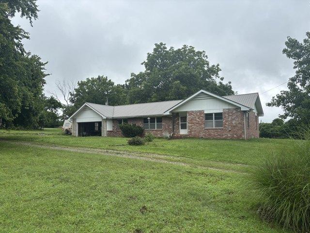 59 W Potters Rd, Buffalo, MO 65622