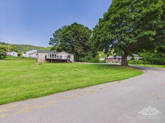 59 Whistle Post Cir, Crumpler, WV 24868