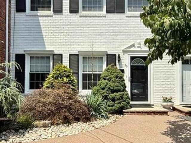 59 Wick Dr, Fords, NJ 08863