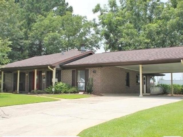 59 Andrews Dr, Daleville, AL 36322