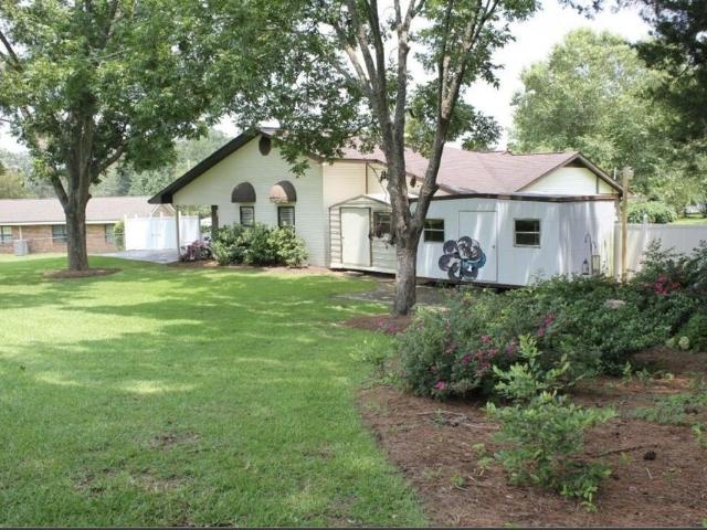 59 Andrews Dr