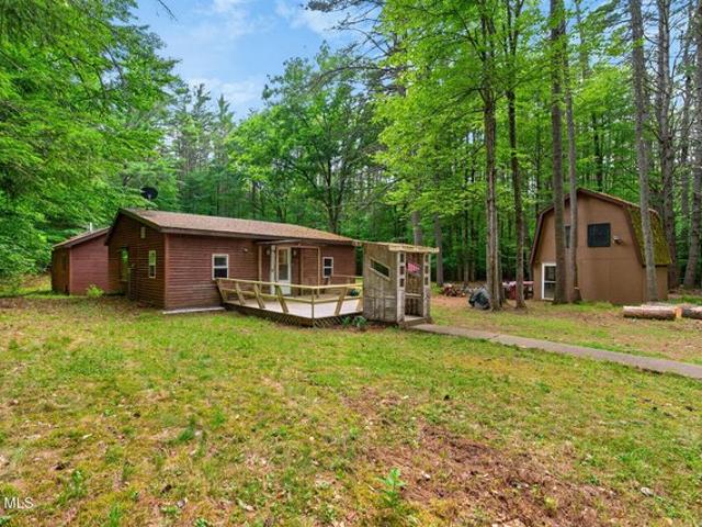 59 Athol Rd, Athol, NY 12810