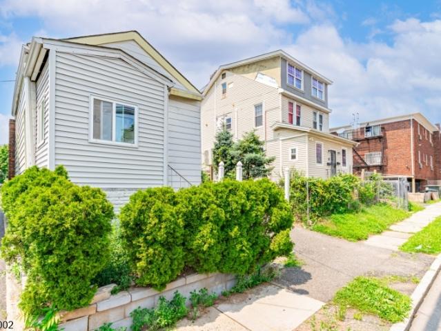 59 Augusta St