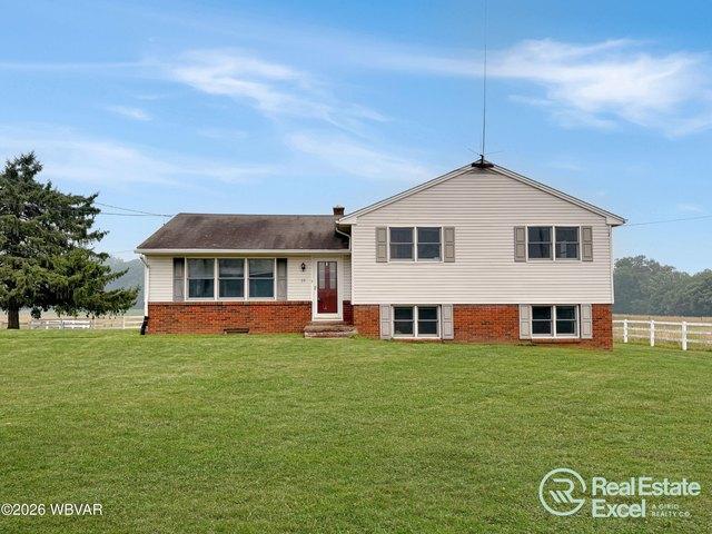 59 Beach Rd, Montoursville, PA 17754