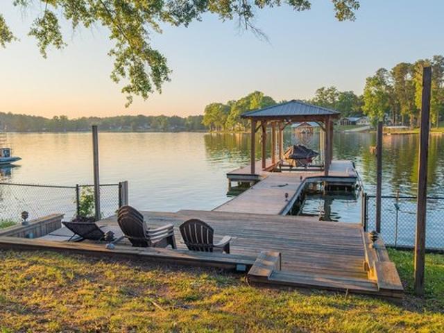 59 Coosa Island Cir, Cropwell, AL 35054