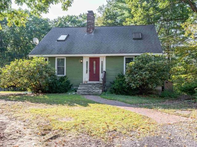59 Cleveland Hill Rd, Brookline, NH 03033